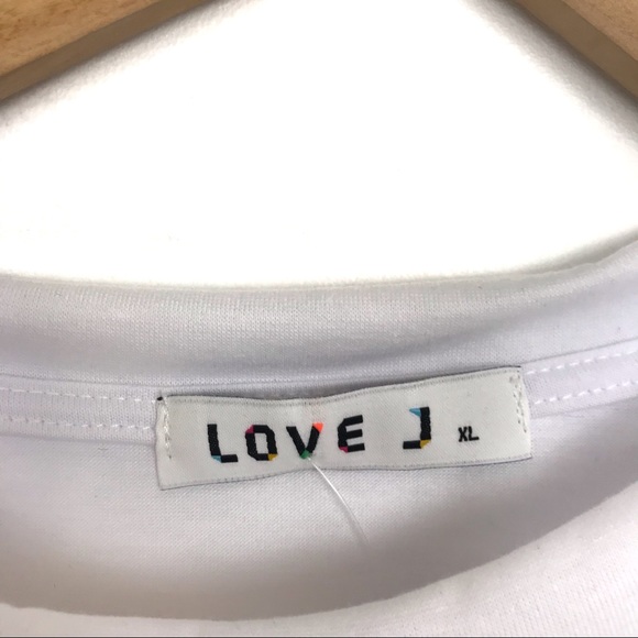 Tops | Nwt Queen Crop Top Sz Xl | Poshmark